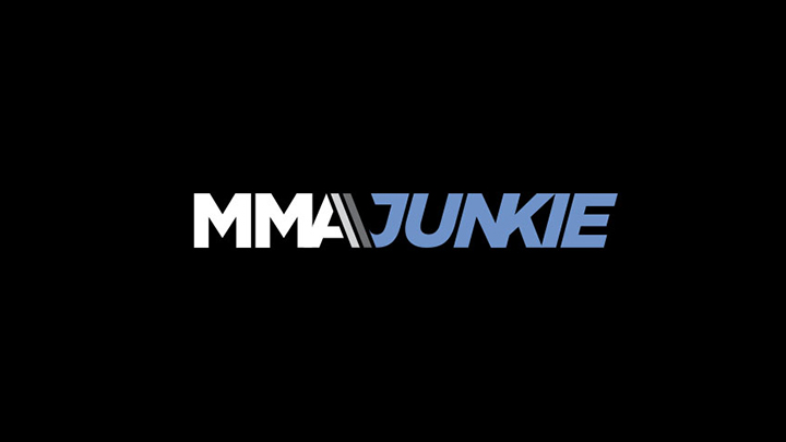 MMA Junkie — смотреть онлайн прямой эфир